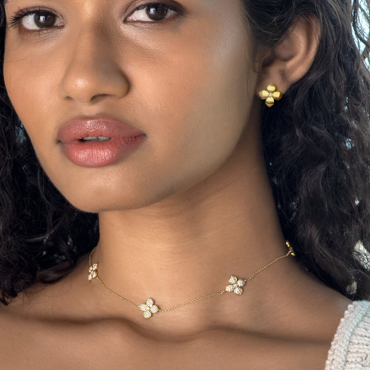 La Fleur Diamond Huggie Hoops – Verlas