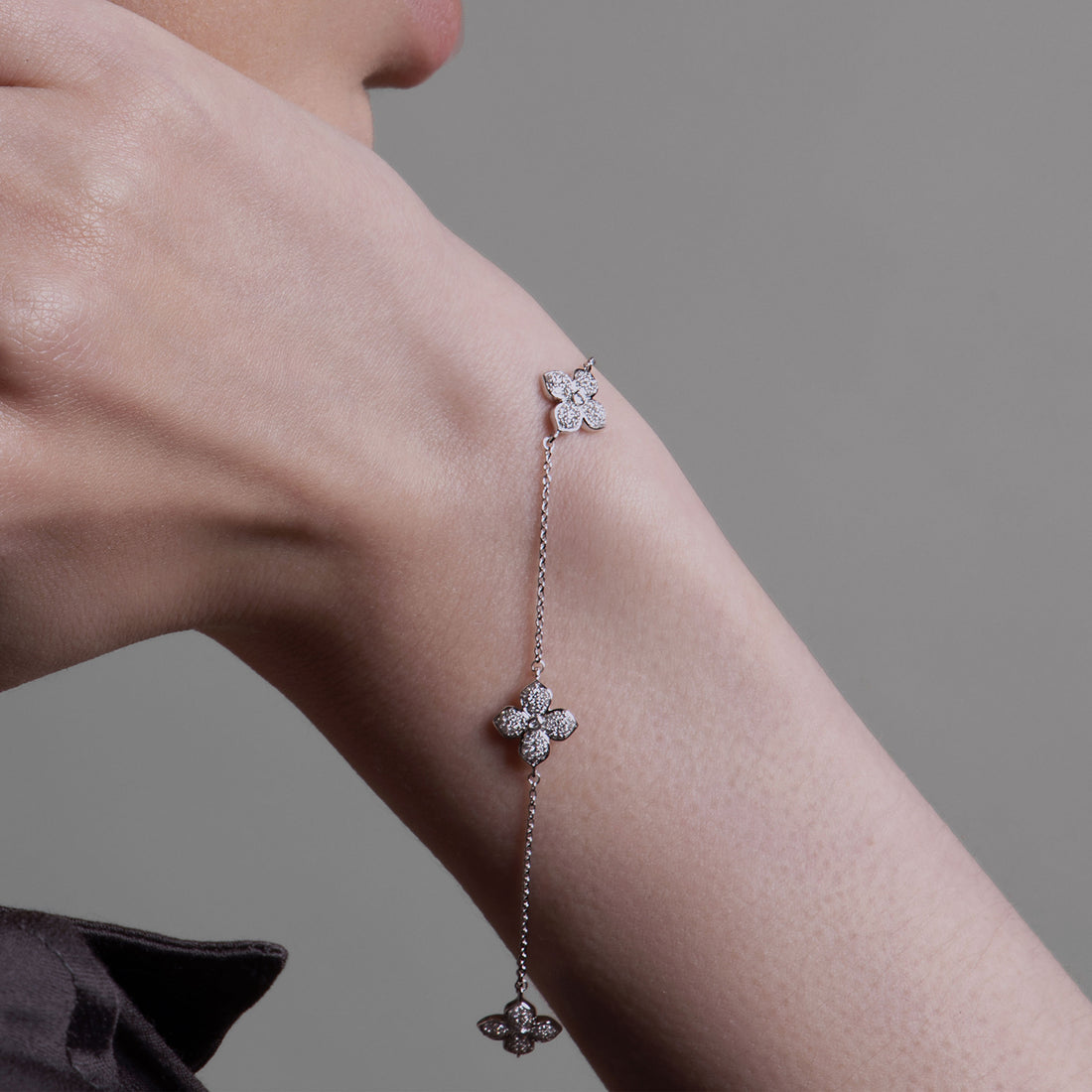 La Fleur Diamond Radiant Stationed Bracelet – Verlas