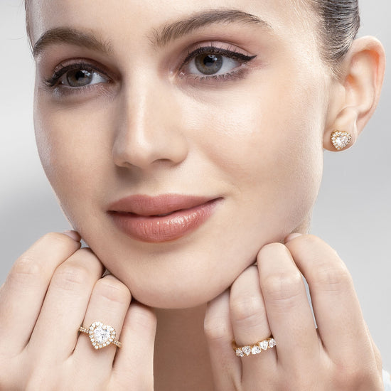 Signature Heart Halo Studs – Verlas